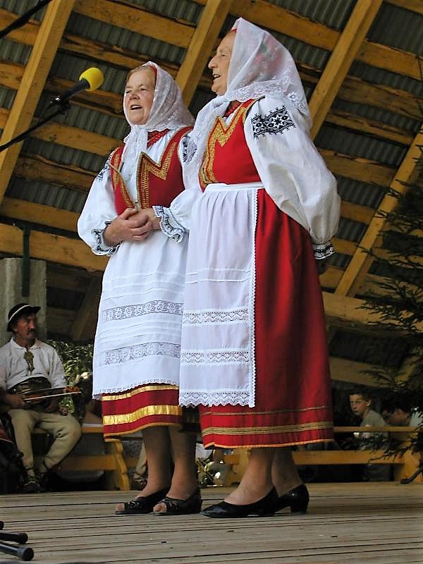 FolkCostume&Embroidery: Overview of the folk costumes of the Górale ...