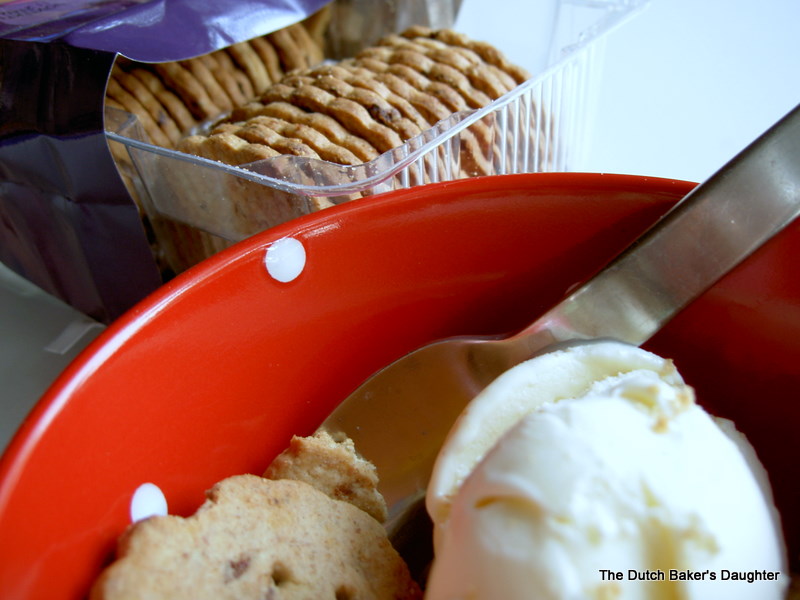 The Dutch Baker's Daughter: June 2011