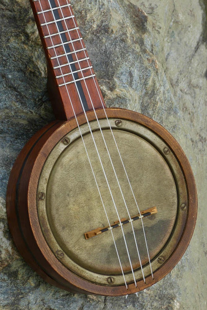 c.1920 Harmony-made Olympian "California Style" Banjo Ukulele