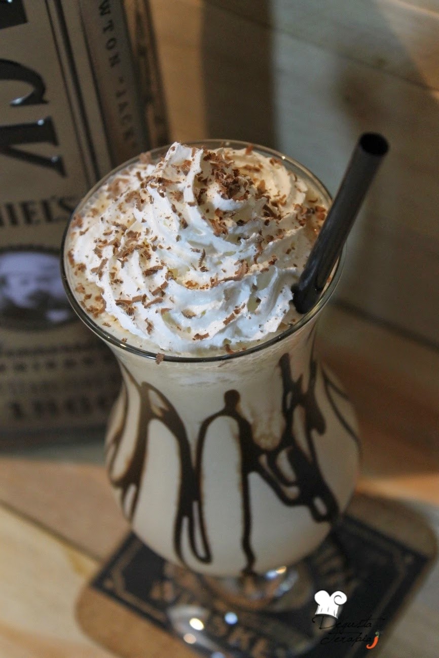 DEGUSTA TERAPIA: MILK SHAKE DE CERVEJA E JACK DANIEL'S