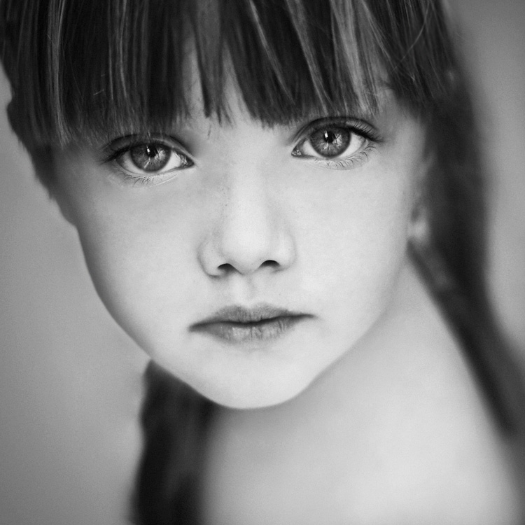 Los Grandes Fotografos: Magdalena Berny (1976)