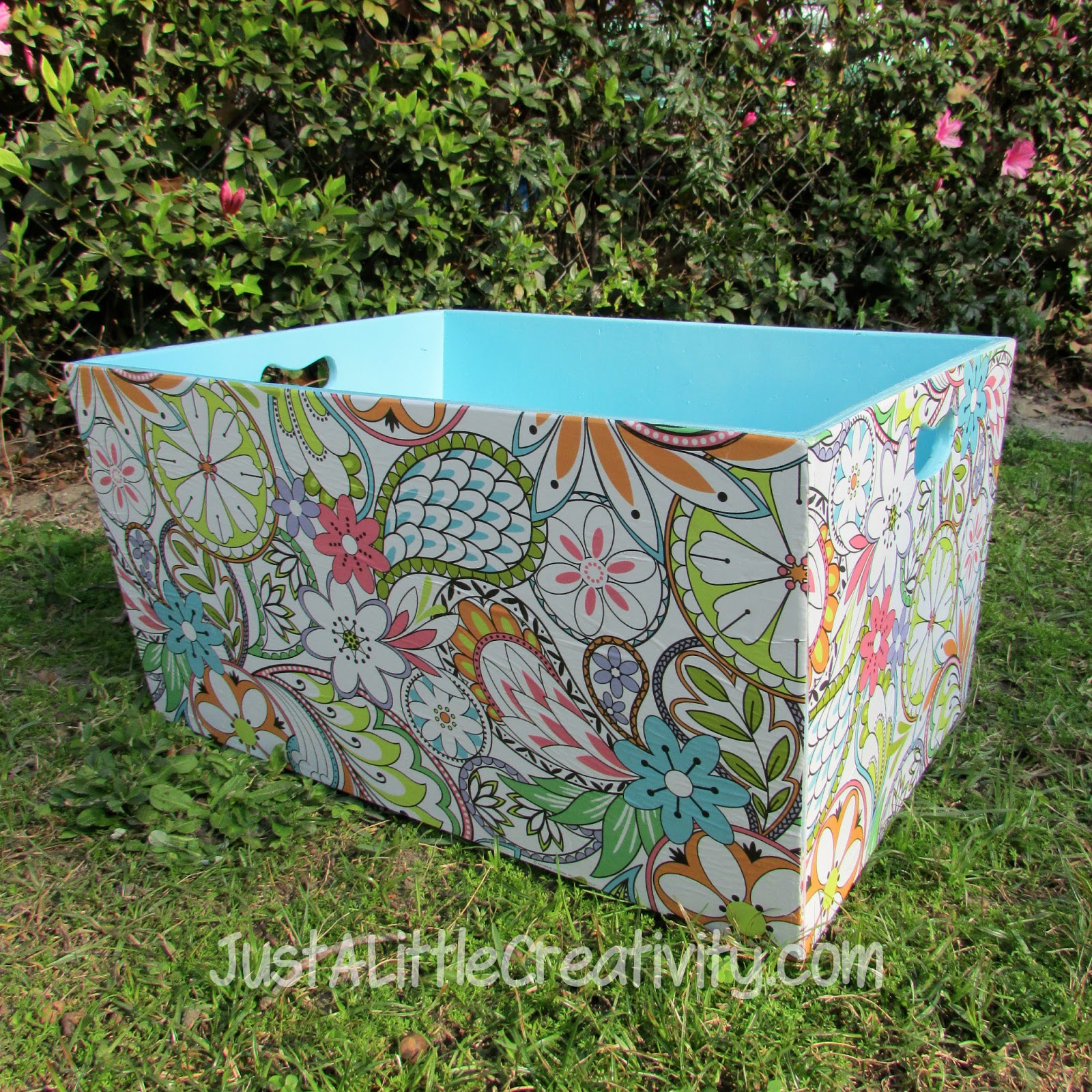 Mod Podge and Wrapping Paper Toy Box Makeover {DIY}