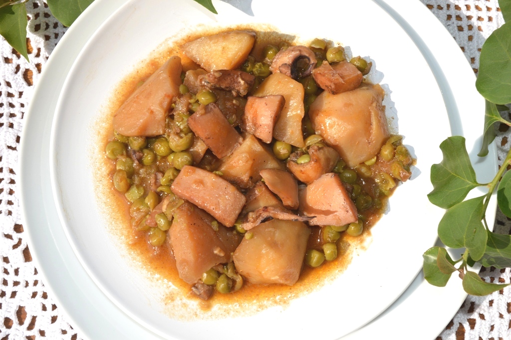 Anna, històries a la cuina: Sípia amb pèsols i patates