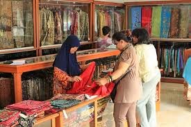 Indonesian Traditional Batik: Batik Padang