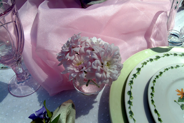 A Perfect Setting: A Windy Perfect Setting