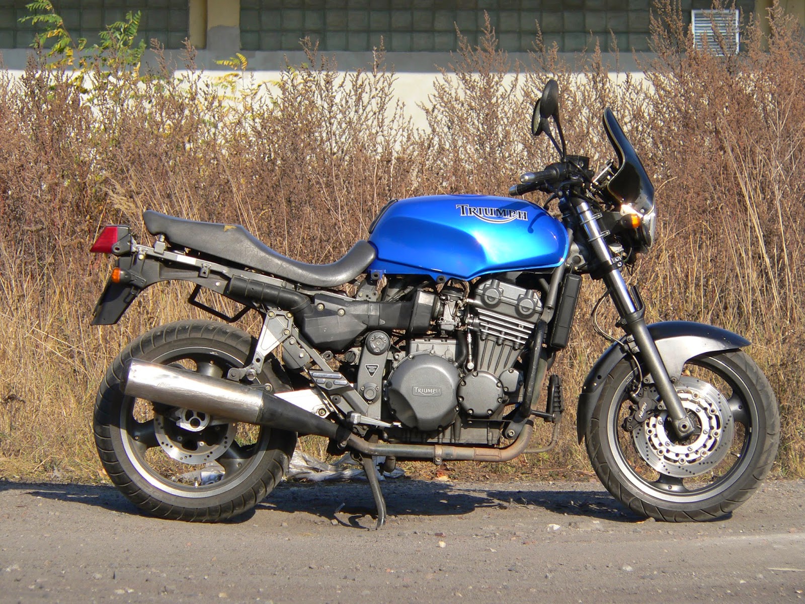 Warsztat Krzysztof Kłowaty: Triumph Trophy 900 1994 - custom czyli ...