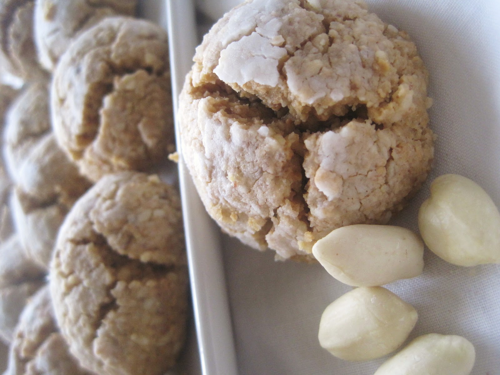 Peanut Ghoriba ou Ghriyba Bahla/Ghoriba ou Ghriyba Bahla aux Cacahuètes