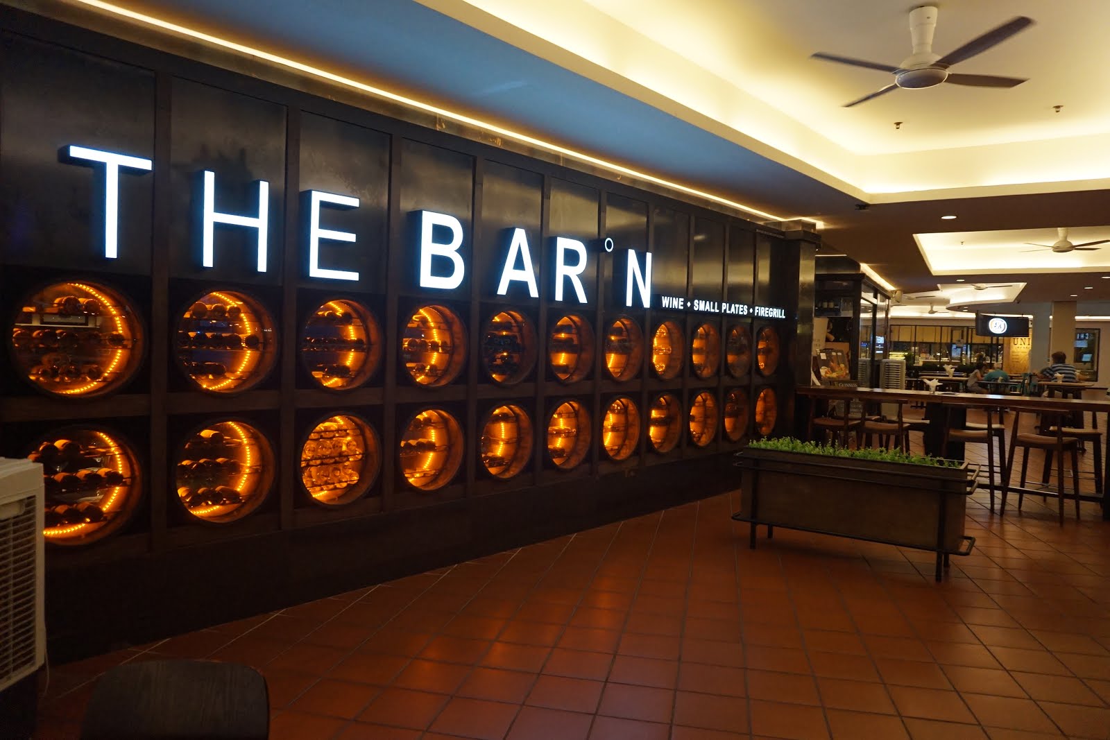Maple's diary: Review Nov 2019 : The Barn Wine Bar @Citta Mall Subang