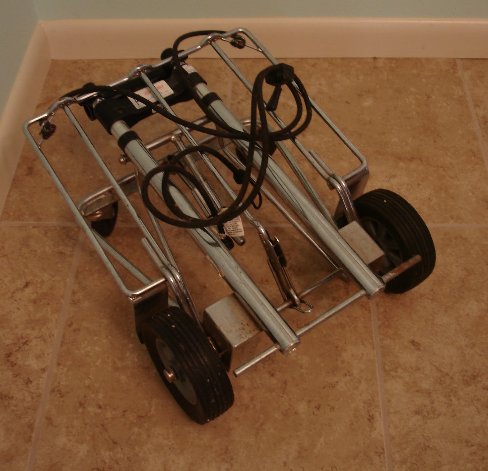 Blue Starr Gallery: Telescoping Folding Hand Truck