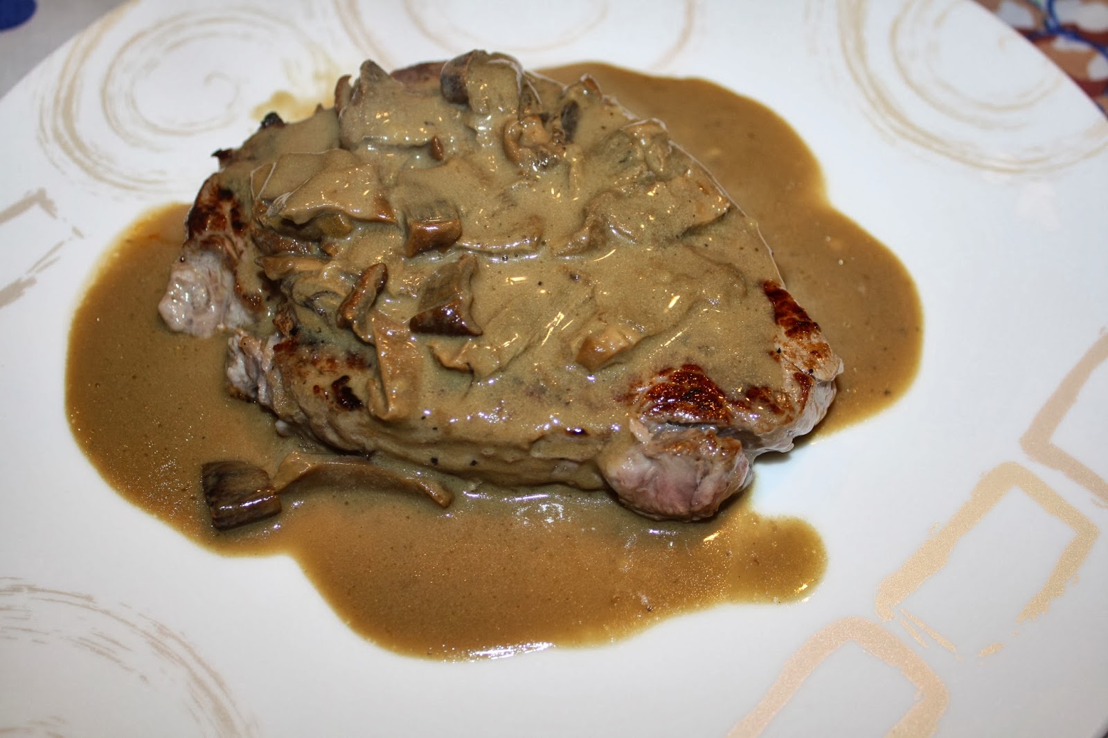 La Cuciniera Moderna: Ricetta filetto ai funghi La Cuciniera Moderna: Ricetta filetto ai funghi