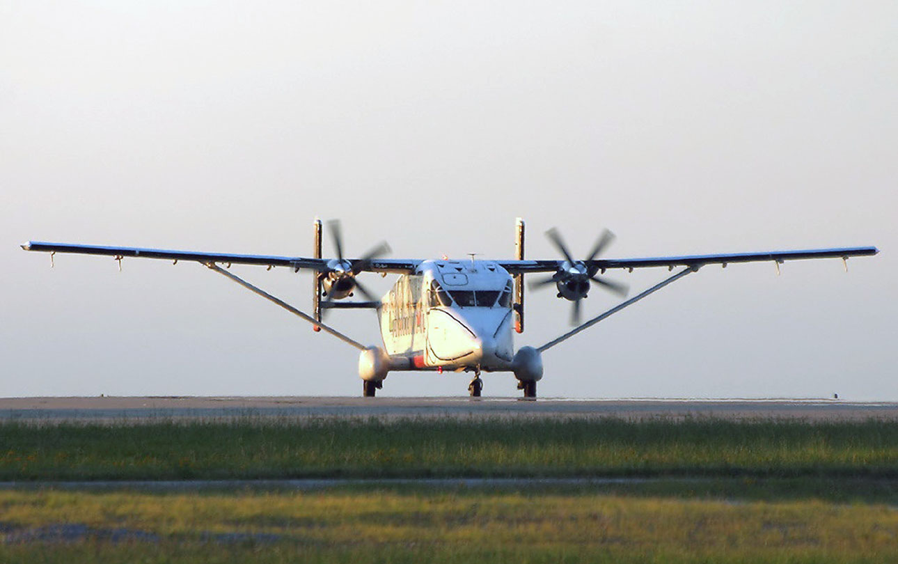 nhungdoicanh: Short 330