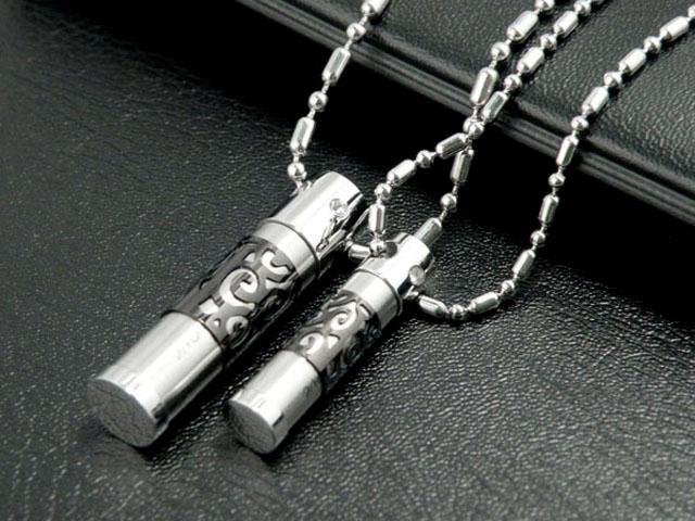 CoupleLoveTee: Lovely Couple Chain