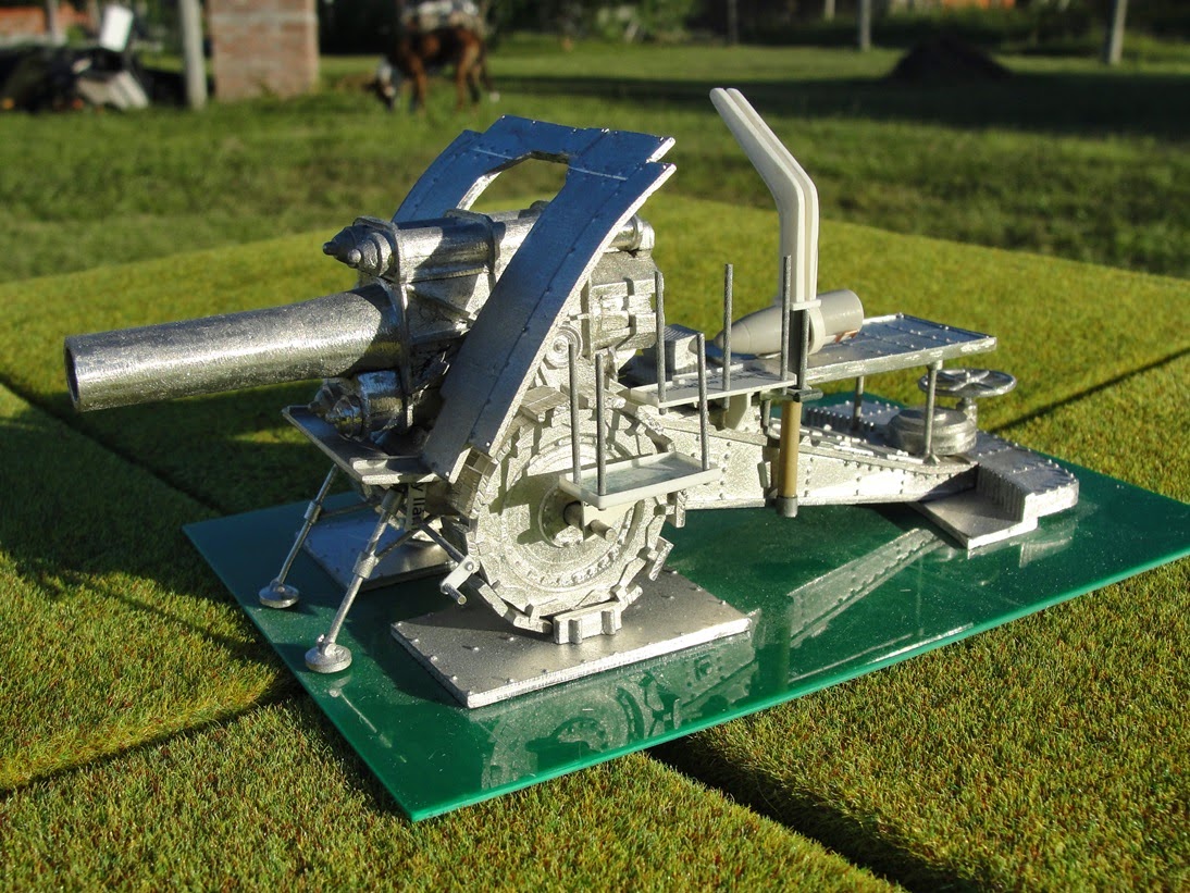 Juegos de Historia: Parece que también estaría viniendo el Gran Berta...