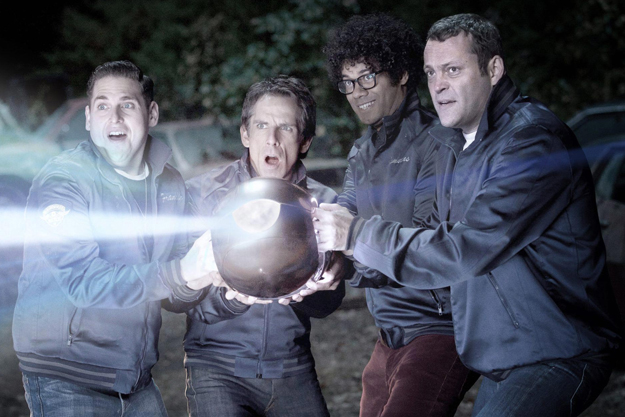 DATABASE FILM: THE WATCH : Absolutely Predictable Alien Watchers