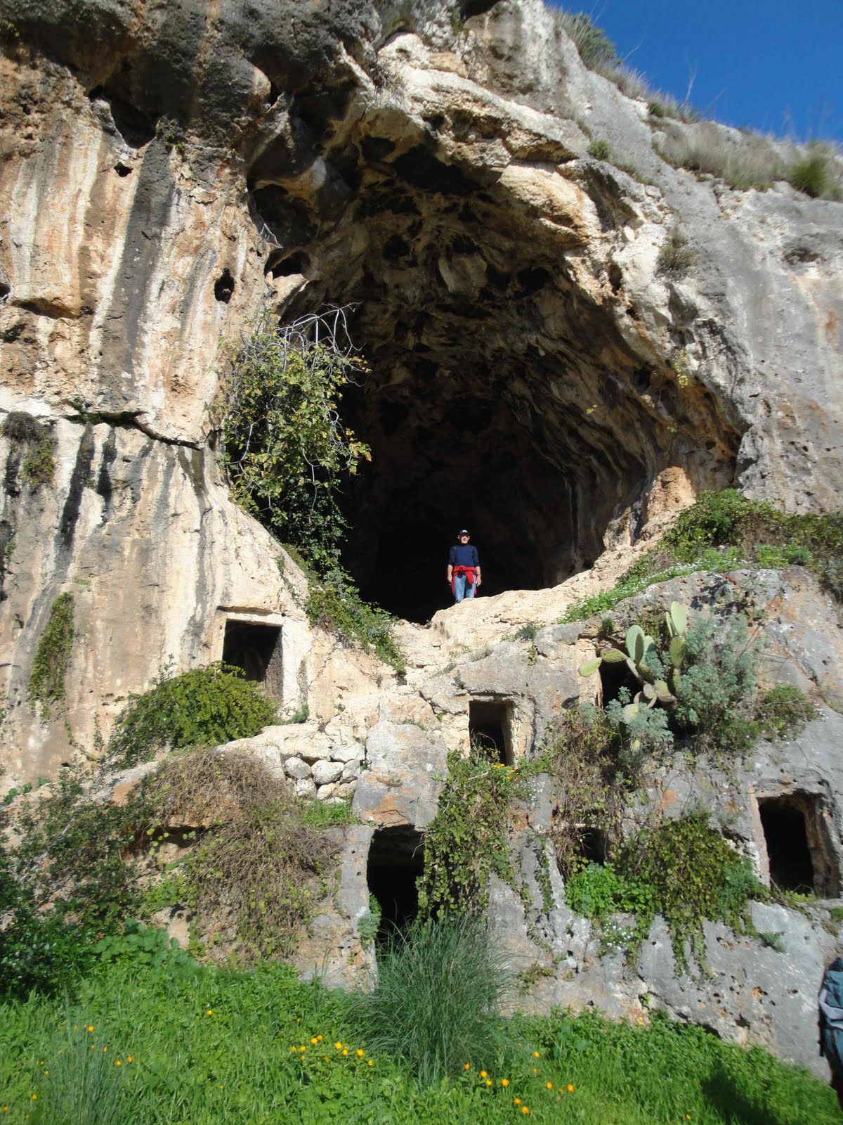 Cap’n Buck and Pippy: Pantalica Valley of the Anapo and Cava Grande Stream