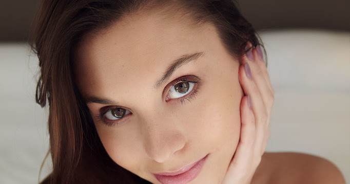 Sabrisse Aaliyah inmortalizada por el lente del fotógrafo Erro para ...