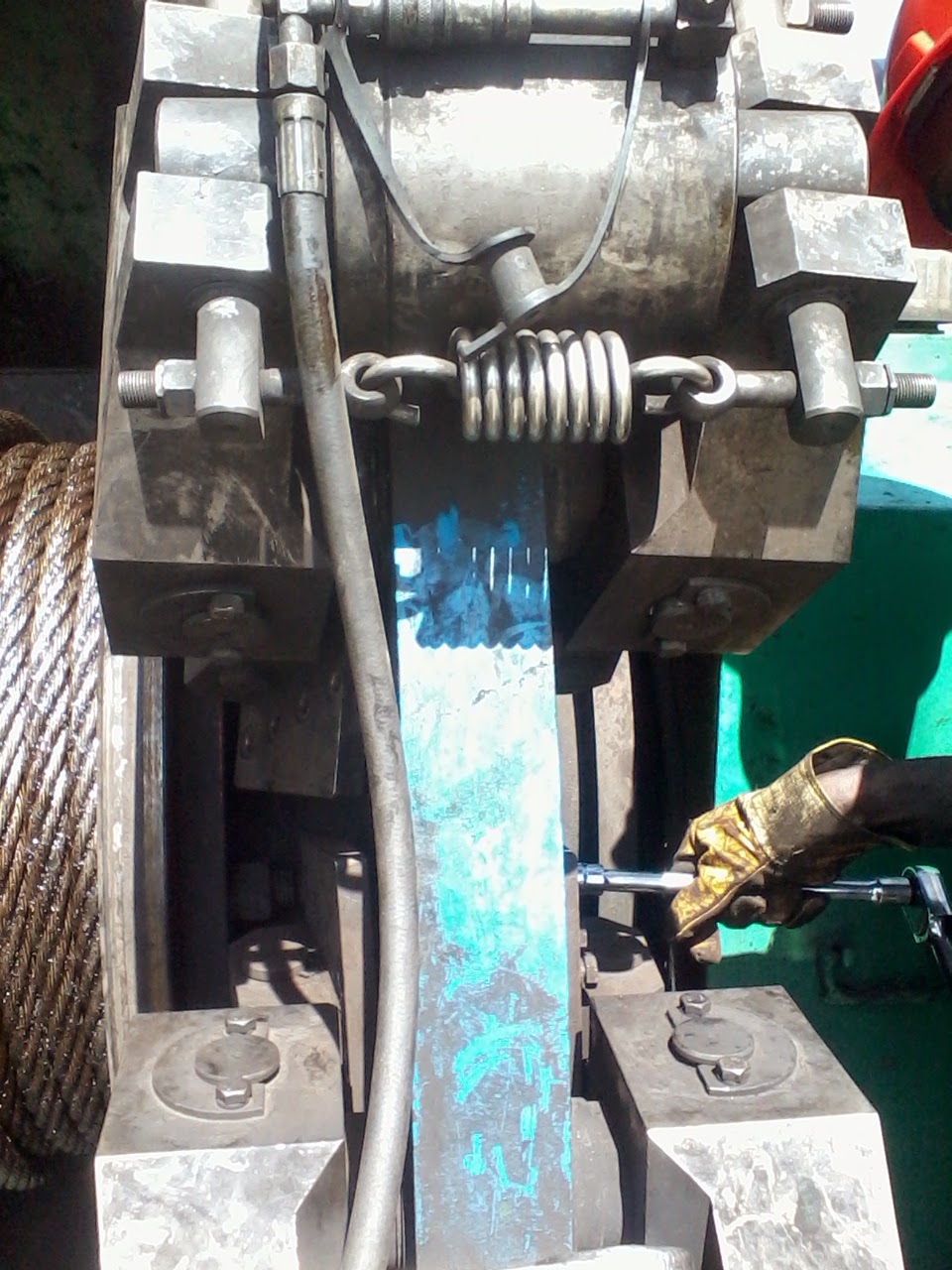 Memoirs of a GDC intern: Day 6 : 10/2/2014-DRAWWORKS BRAKE SYSTEM