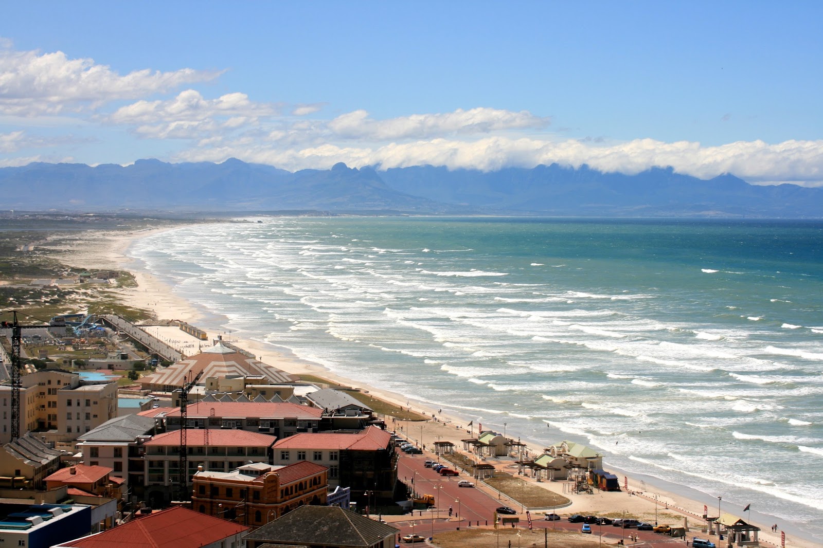 Epic's Interactive Blog: False Bay wildlife - Background on False Bay