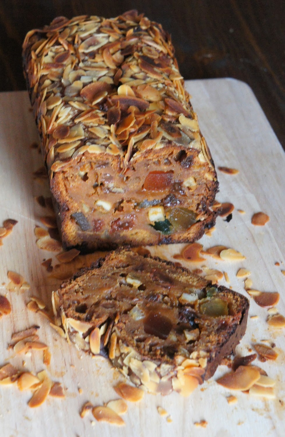 Pudding au pain d'épices et fruits confits