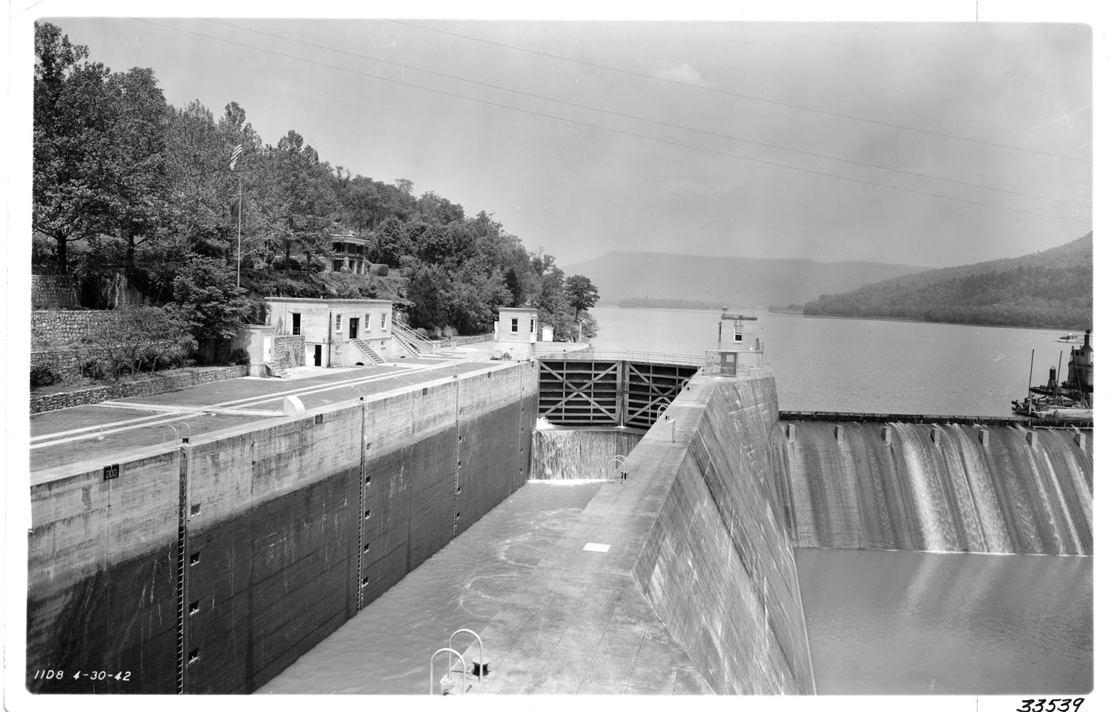 Судоходный шлюз Никаджак (Nickajack Lock)