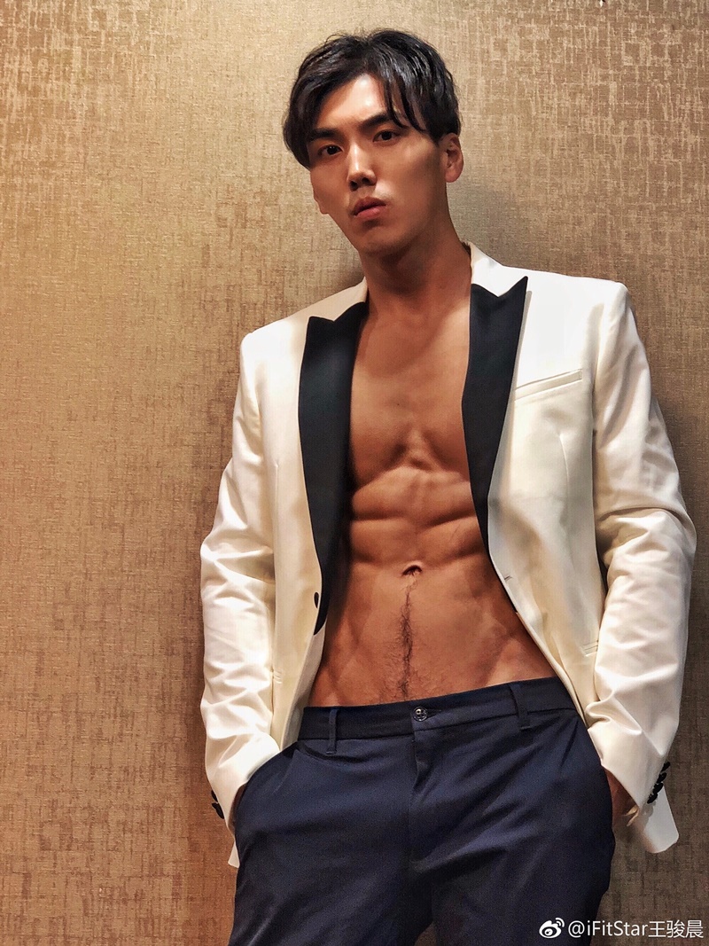 Grand Boyzone: Wang Junchen [王骏晨]