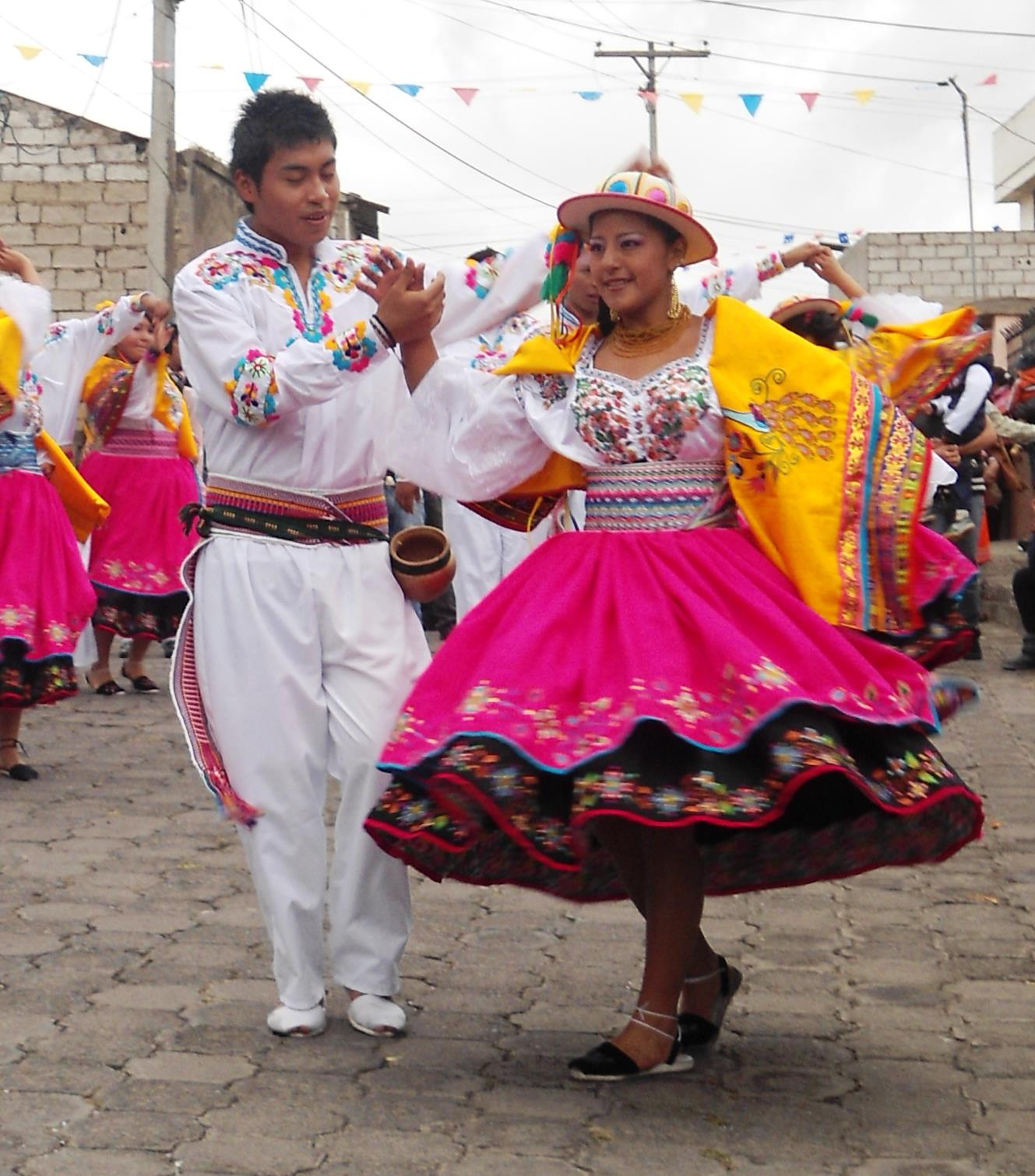 Grupos de danza de Cotopaxi