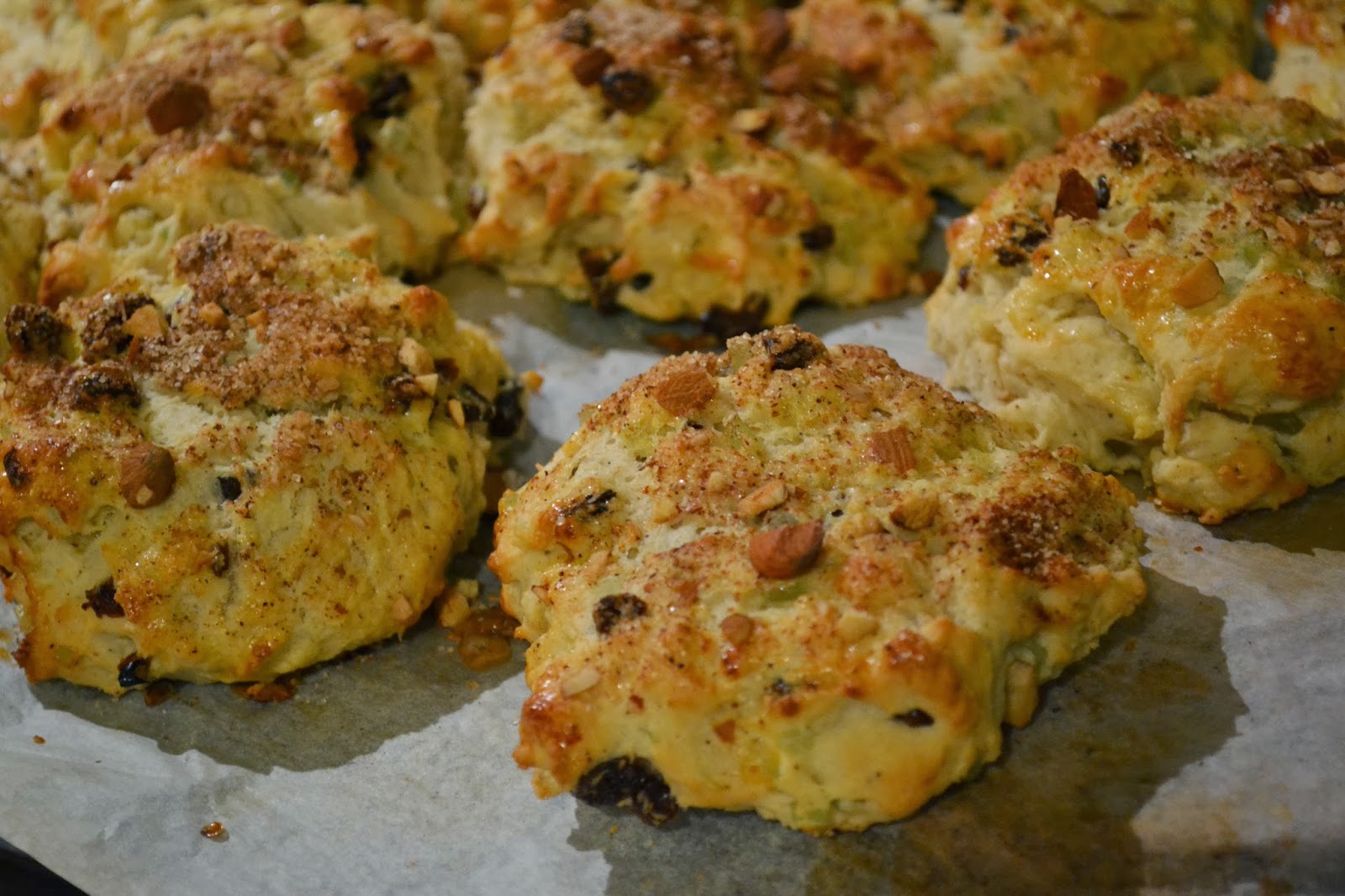 Vanilla icecream and flea market bargains, makes a fun day out: Juleboller