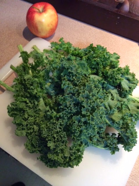 The Expat Epicure: New Blender = Kale Smoothie, Finally.