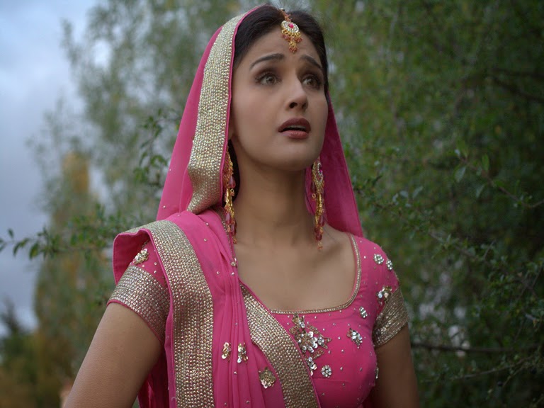 Latest Garam Gossips - No. 1 Bollywood Information Website: Pakistani ...