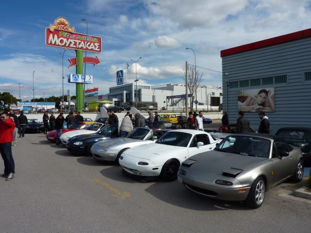 JDMbits: Gallery: Miata Parade At Mymx5 Annual Meet!