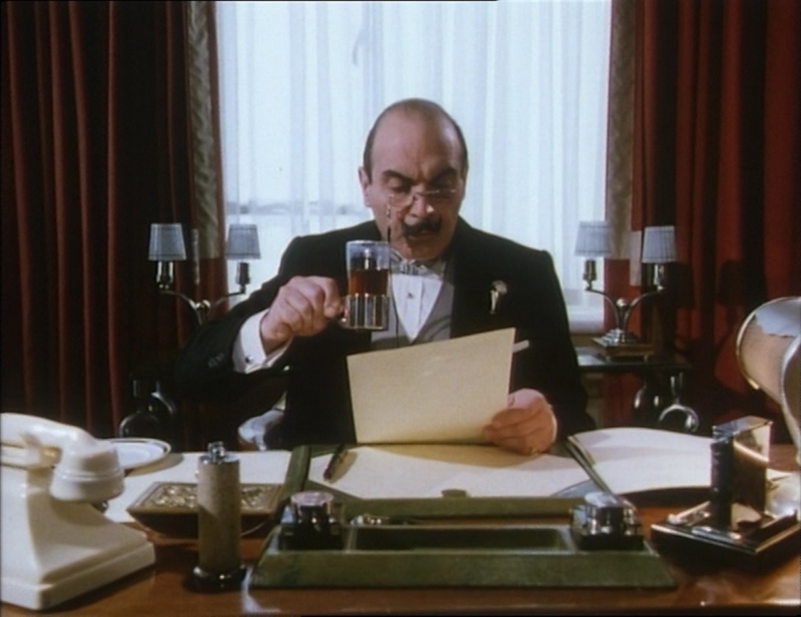 The Chronology of Agatha Christie's Poirot: Apartment