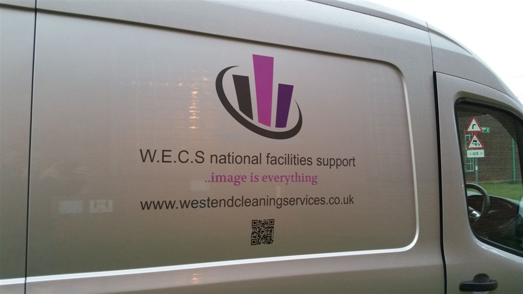 The Green I Signs Blog: Silver ford transit van sign writing & cut to ...