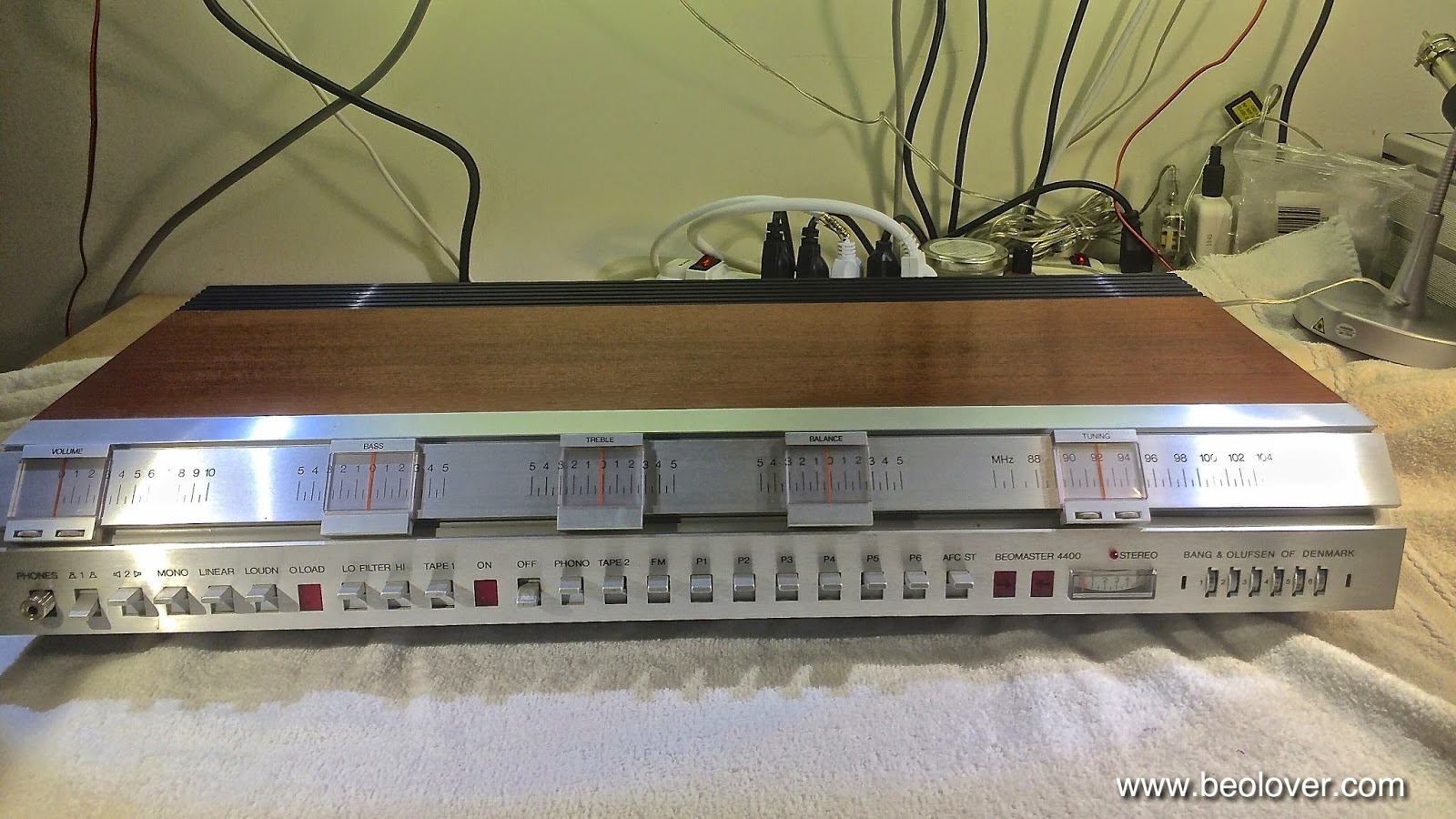 beolover: Beomaster 4400 (2419): First Contact and a Peek Inside