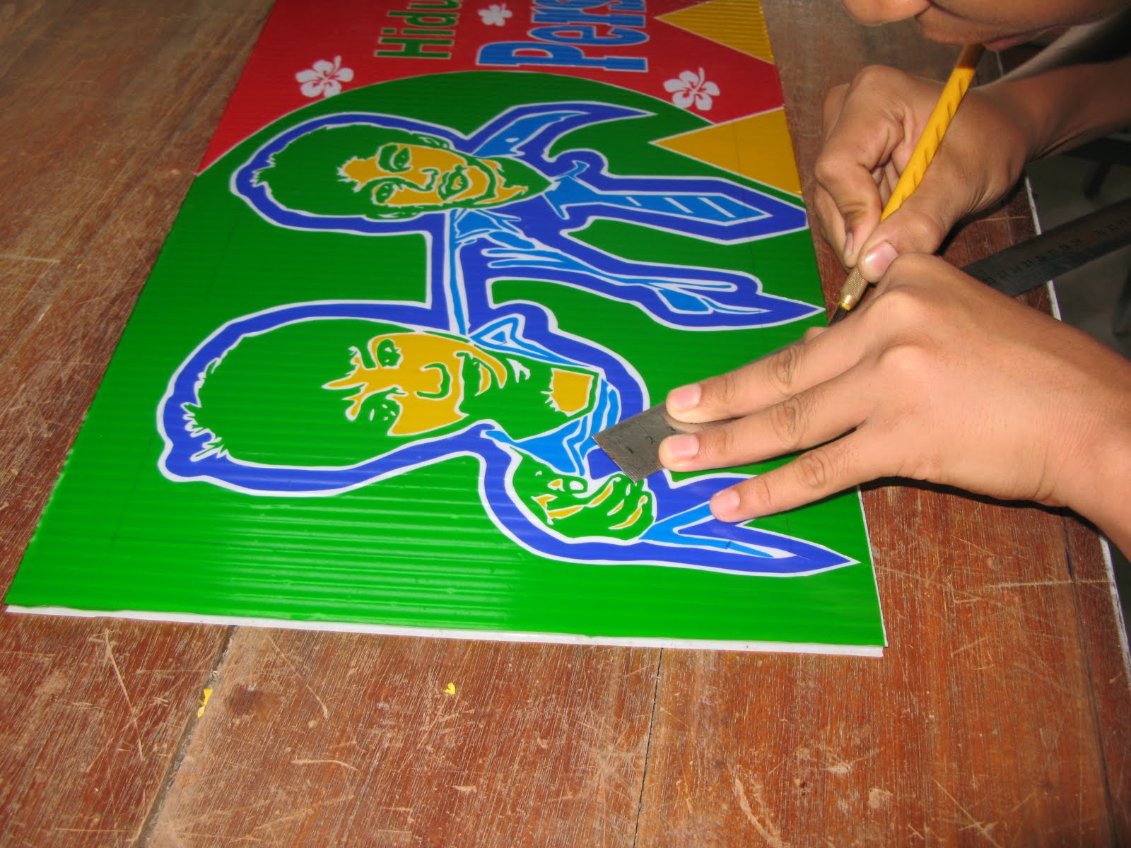 Seni Reka Tanda SMKSI: Papan Tanda Berlampu