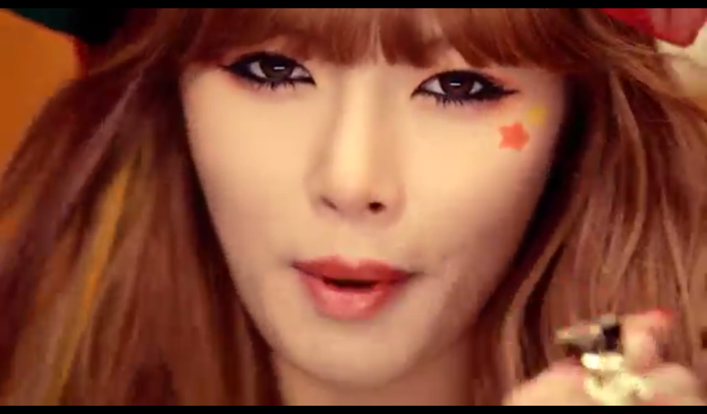 HYUNA ICE CREAM INSPIRED MAKEUP TUTORIAL — Shanty Huang