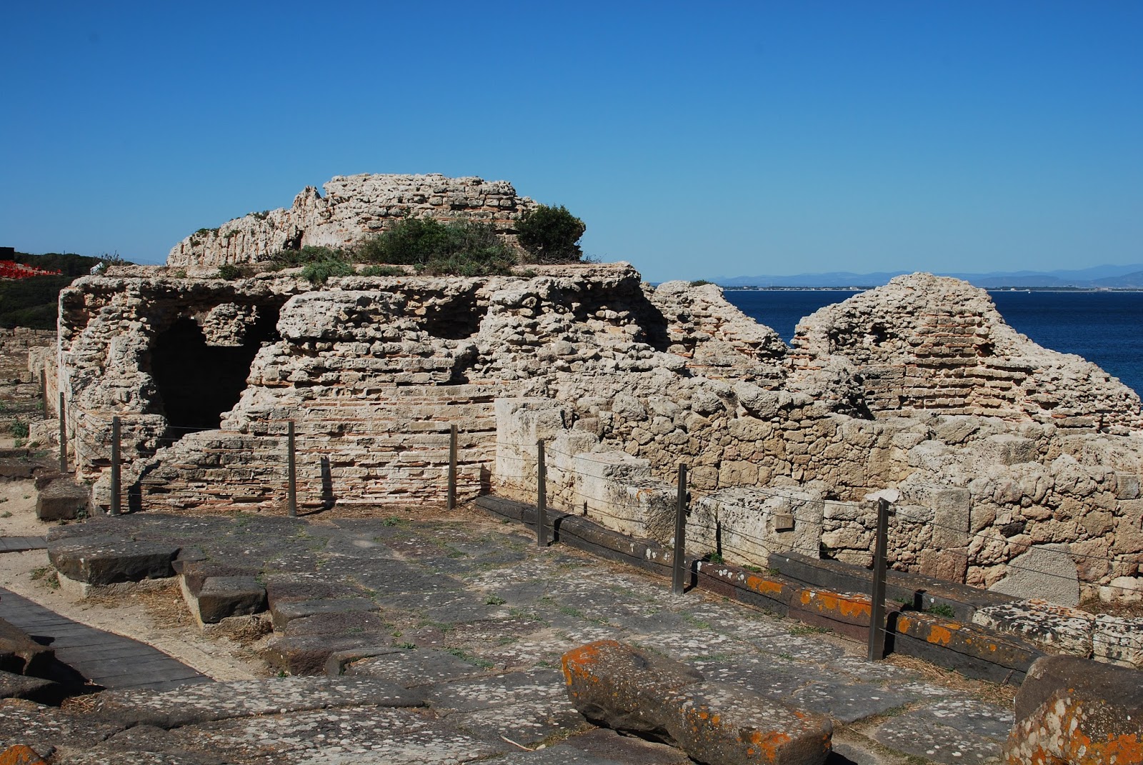 ArqueoLugares: THARROS prox. Oristano. Cerdeña. Italia.