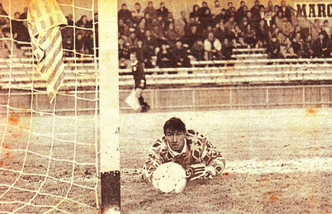 Porterazos de los 90 las mejores fotos de los mejores porteros.: José ...