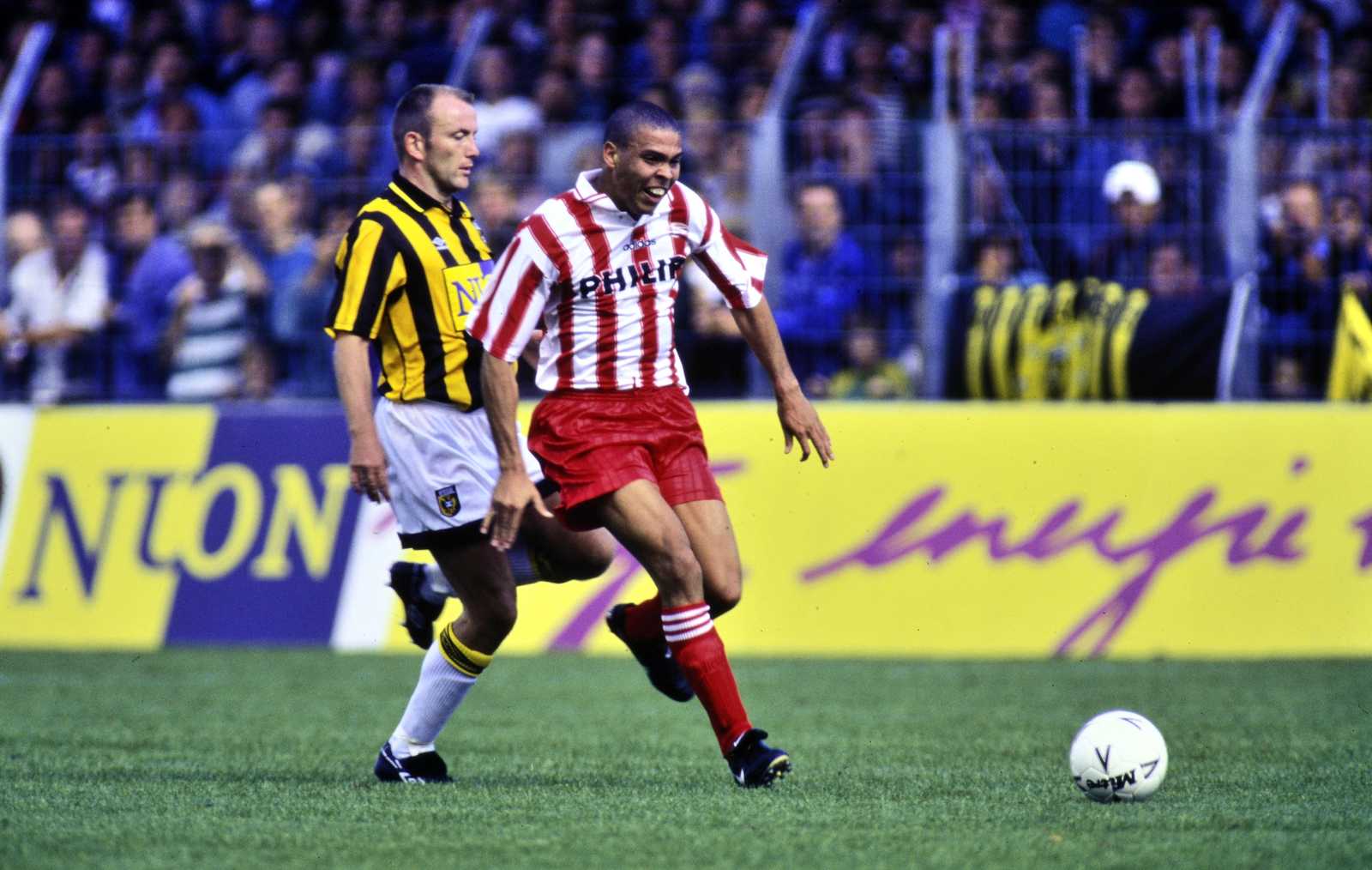 PSV Eindhoven 17-18 Home Kit Revealed - Footy Headlines