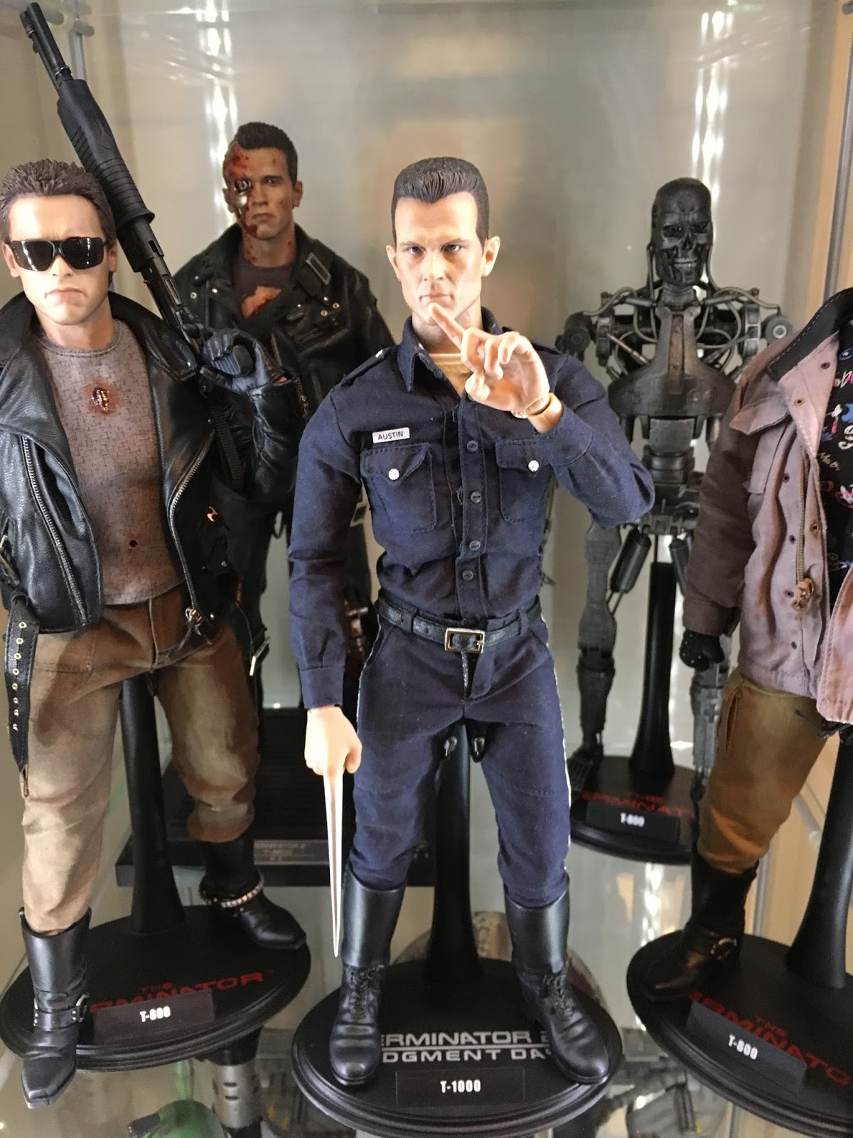 Demencias del siglo XXI: Hot Toys-Terminator 2 - T-1000 - 1/6 - Part 3