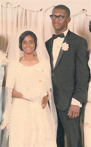 Right Klik: Photo: Herman Cain's Wife... UPDATE: Another picture of ...