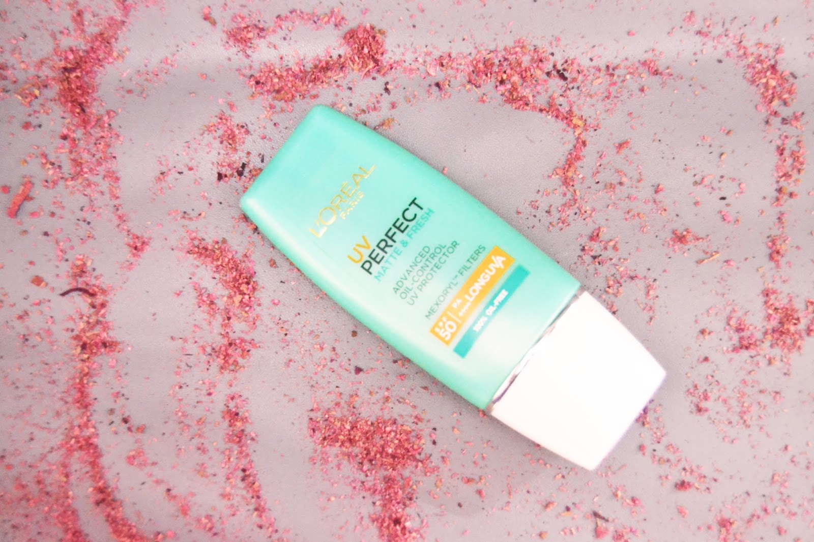 [REVIEW] - Loreal UV Perfect Matte & Fresh SPF 50+ PA++++ Long UVA ...