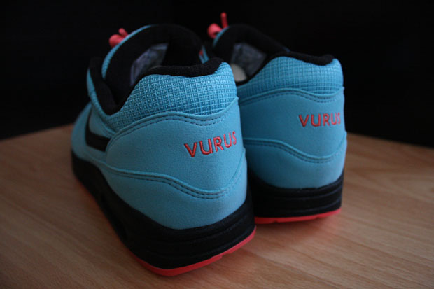 Female Sneaker Fiend: Another South Beach colorway done right!