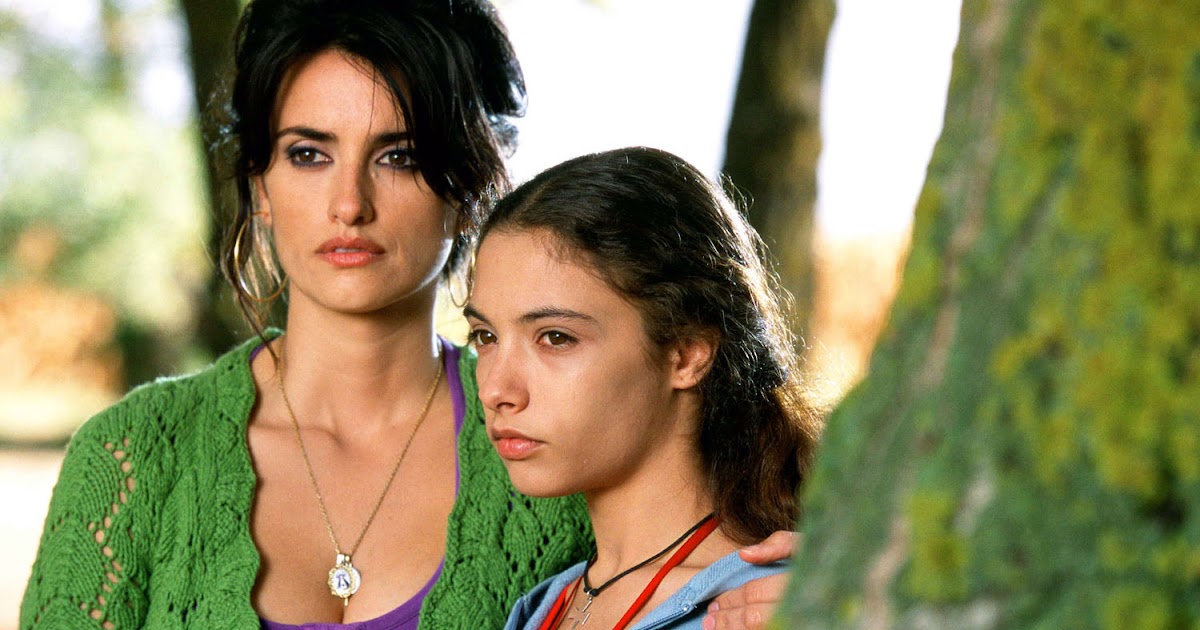 Movie Review: Volver (2006) | The Ace Black Movie Blog