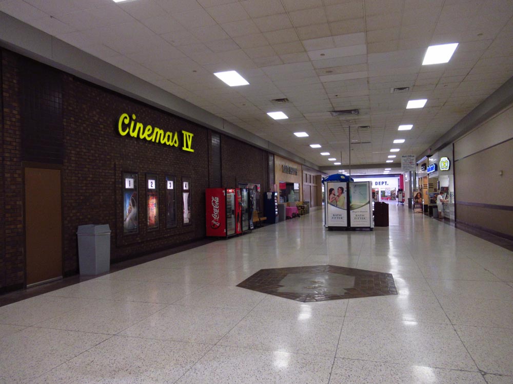 Sky City: Retail History: Indiana Mall: Indiana (White Township), PA