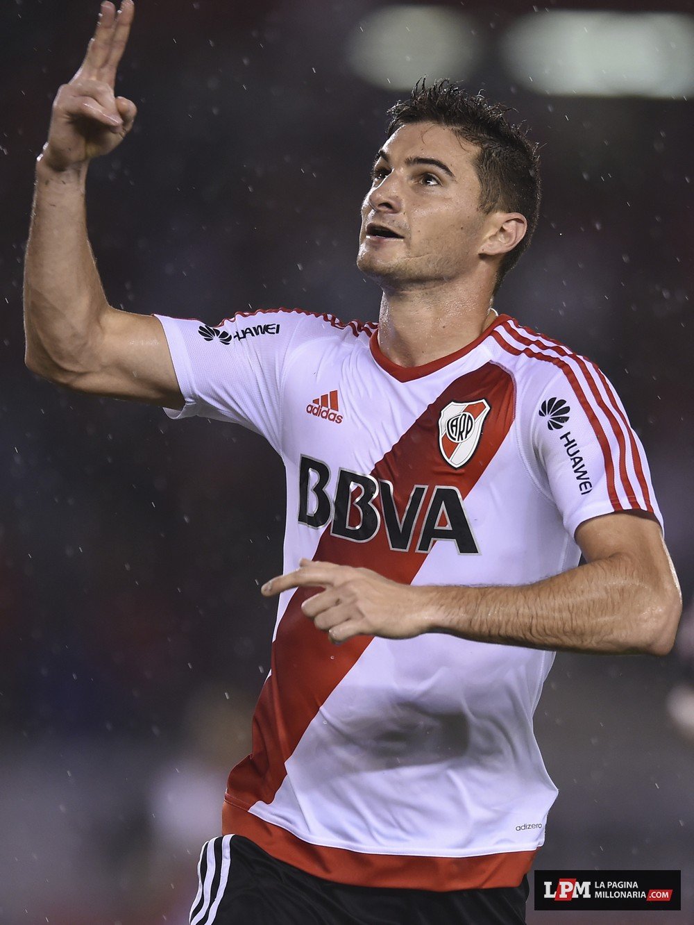 A River lo quiero - Los Sobrios del Hormigón: Lluvia, Monumental ...