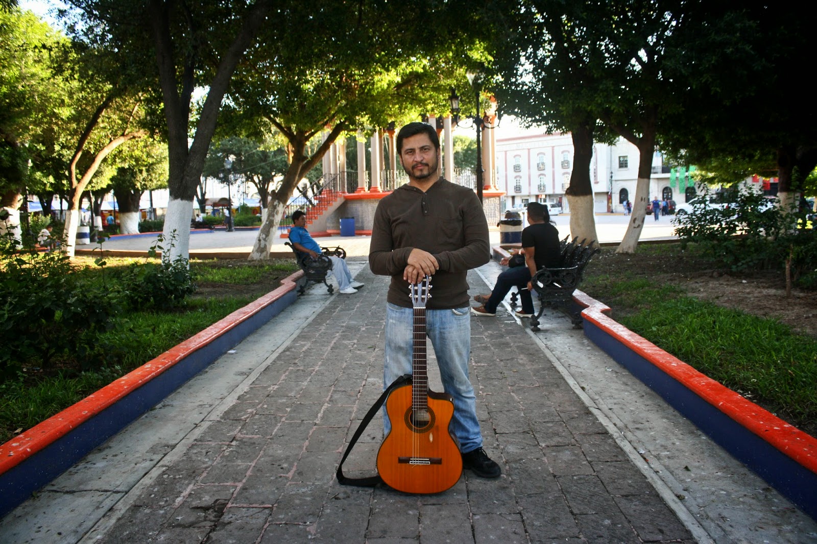 Leonel Soto (Cantautor) - PERIÓDICO FRONTERA DE TAMAULIPAS.