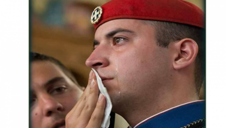 PoliceVoice: YΠΕΡΗΦΑΝΕΙΑ ΚΑΙ ΕΥΓΝΩΜΟΣΥΝΗ! Η ΕΙΚΟΝΑ ΕΙΝΑΙ ΤΡΟΜΕΡΗ ΚΑΙ ...