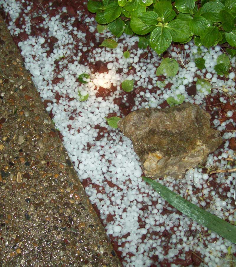 Poppular Photography: Spring Hail Storm