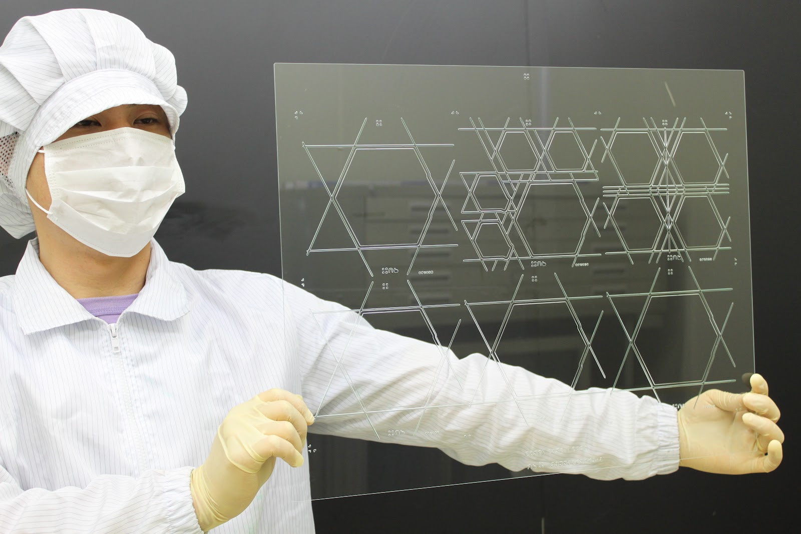 Etching Glass by HanaAMT: Encap glass for OLED Lighting