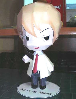 Yagami Light Death Note Papercraft - PAPEROX FREE PAPERCRAFT